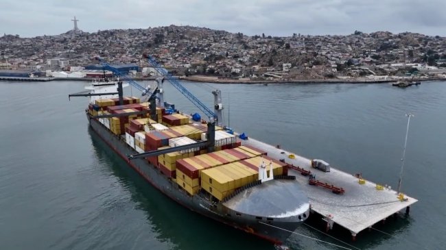 Con embarque de fruta argentina a Canadá, Terminal Puerto Coquimbo ...